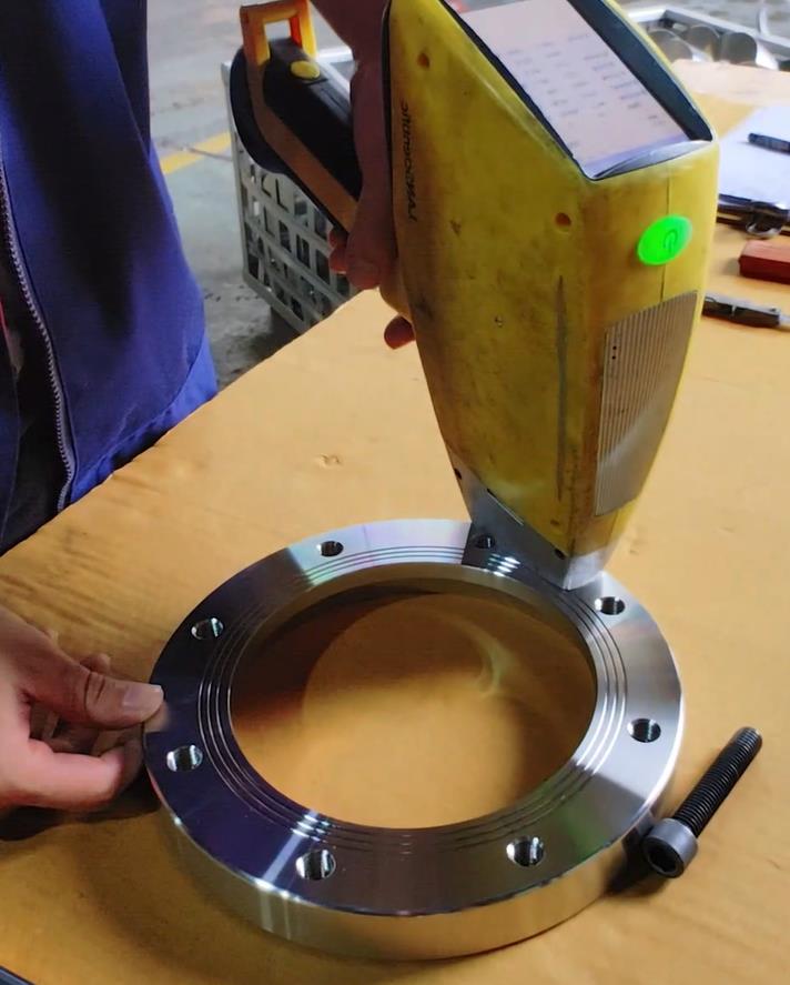 How to Measure a Pipe Flange: A Comprehensive Guide to Identification ...